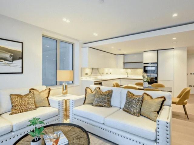 Apartment at Edgware Road, City of Westminster