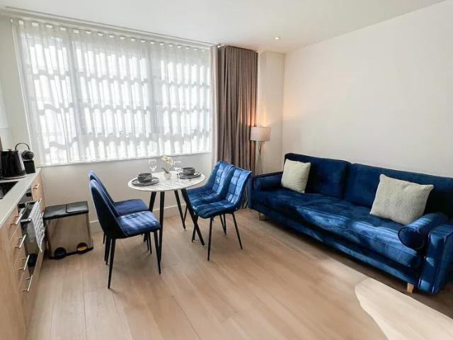 Apartment at Edgware Road, City of Westminster