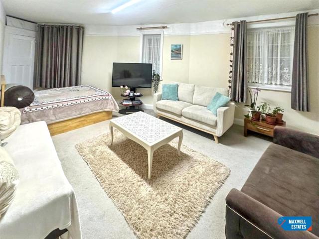 Apartment at Edgware Road, Greater London