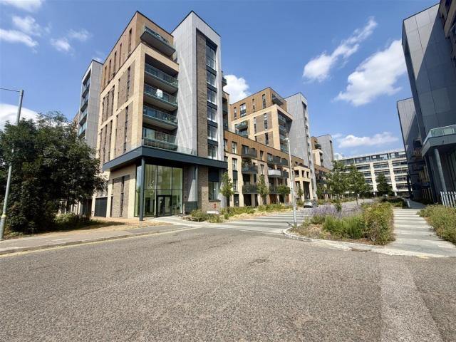 Apartment at Edinburgh Gate, Harlow