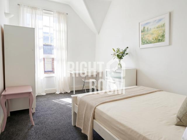 Apartment at Edinburgh Road, Portsmouth