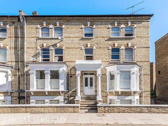 Apartment at Edith Road, Greater London