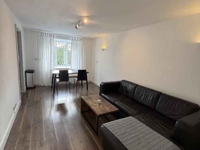 Apartment at Edmunds Walk, Greater London