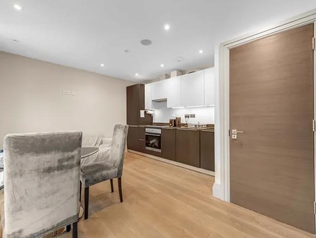 Apartment at Effie Road, Greater London