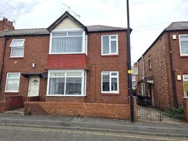 Apartment at Elton Street East, North Tyneside