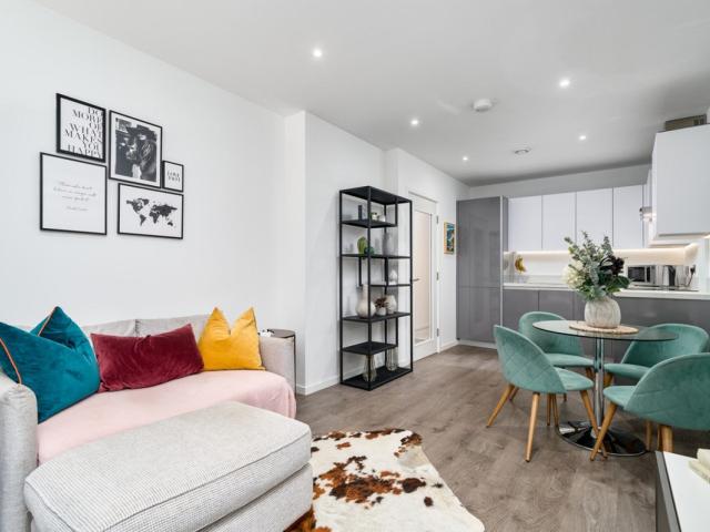 Apartment at Eltringham Street, Greater London