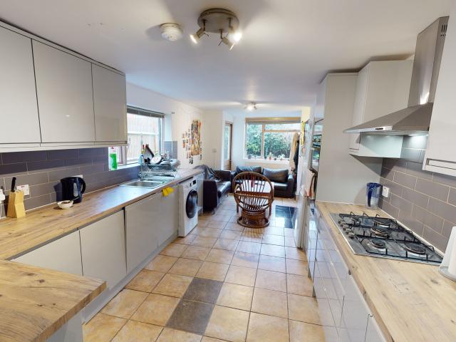 Apartment at Elcot Avenue, Greater London
