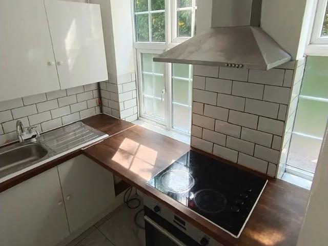 Apartment at Elder Gardens, Greater London