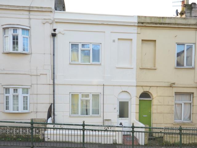 Apartment at Elder Place, Brighton