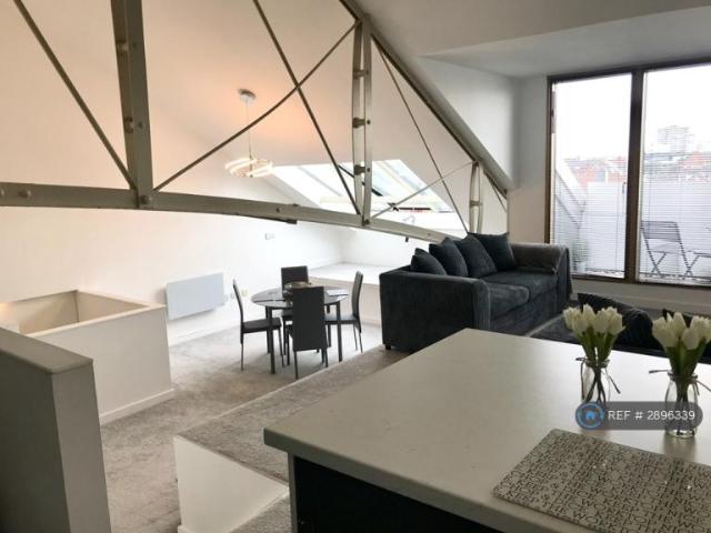 Apartment at Electric Wharf, Coventry
