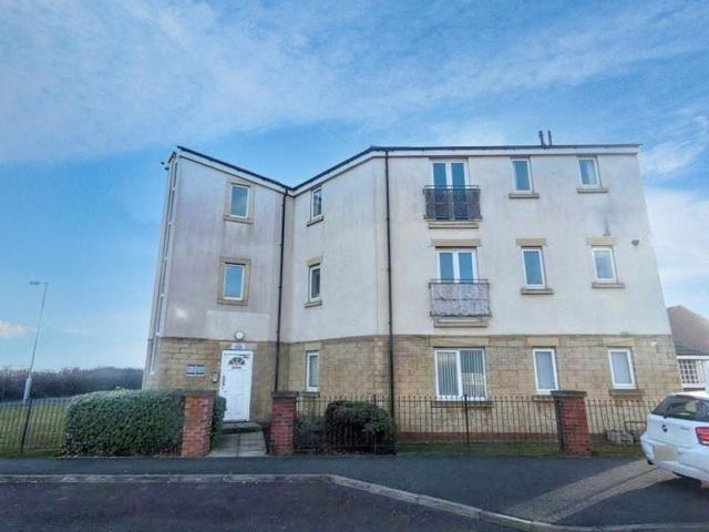 Apartment at Elfin Way, Newsham