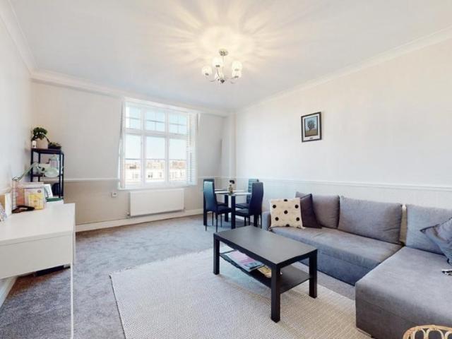 Apartment at Elgin Avenue, City of Westminster