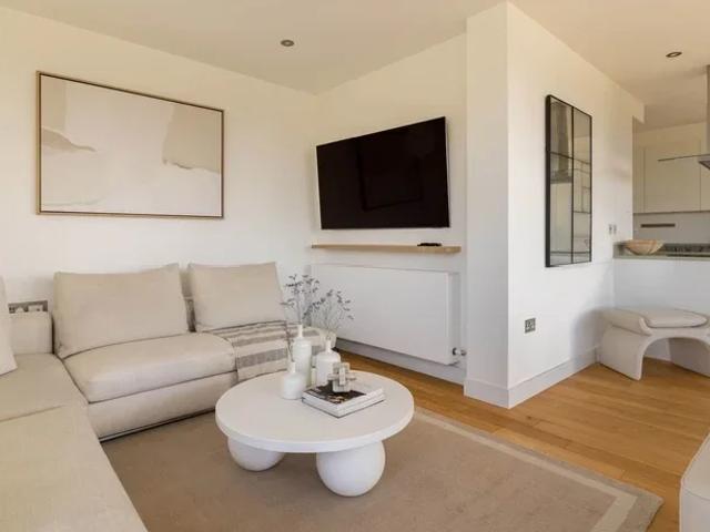 Apartment at Elgin Avenue, City of Westminster
