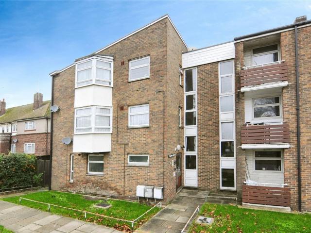 Apartment at Elizabeth Road, Brentwood
