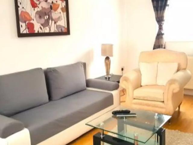 Apartment at Elizabethan Way, Borough of Spelthorne