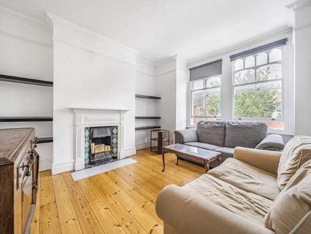 Apartment at Ellerslie Road, Greater London