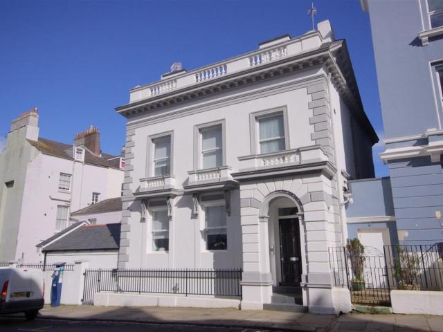 Apartment at Elliot Street, Plymouth