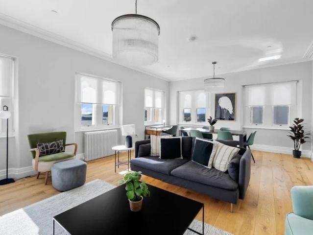 Apartment at Elliot Terrace, Plymouth