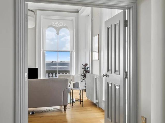 Apartment at Elliot Terrace, Plymouth