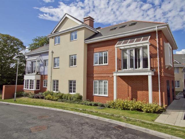 Apartment at Ellis Close, Greater London