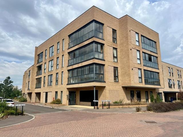Apartment at Ellis Road, Cambridge