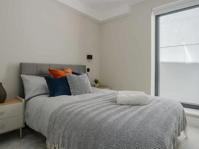 Apartment at Elm Grove, Greater London