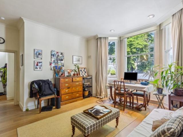 Apartment at Elm Park Road, London
