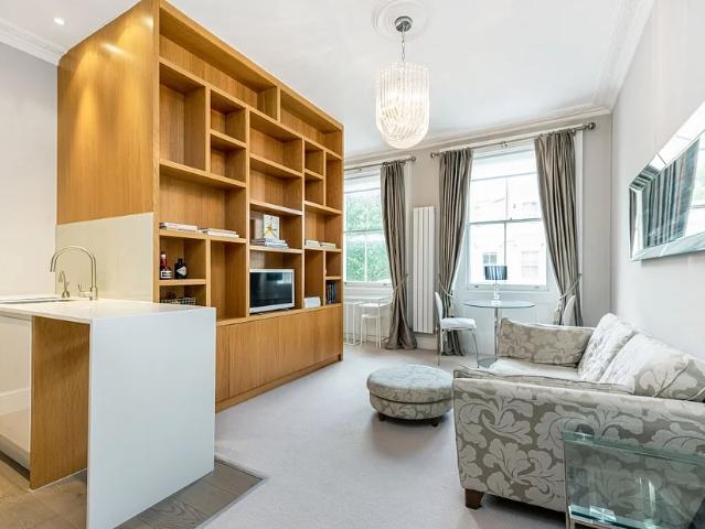 Apartment at Elm Place, Greater London