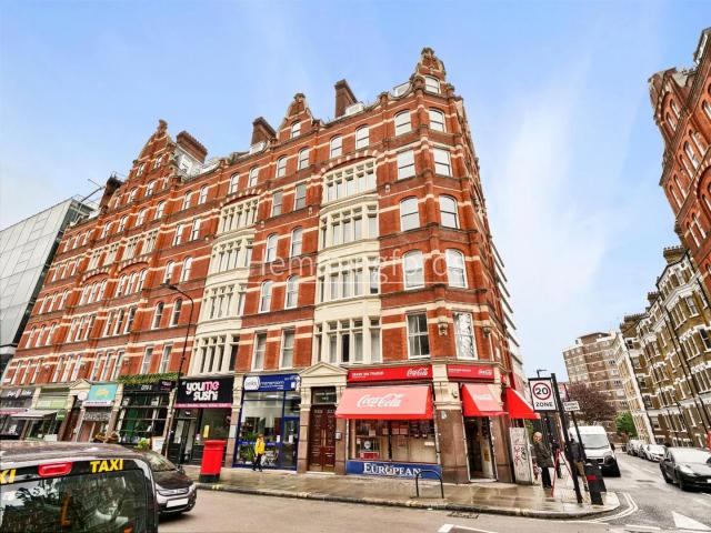 Apartment at Elm Street, Greater London