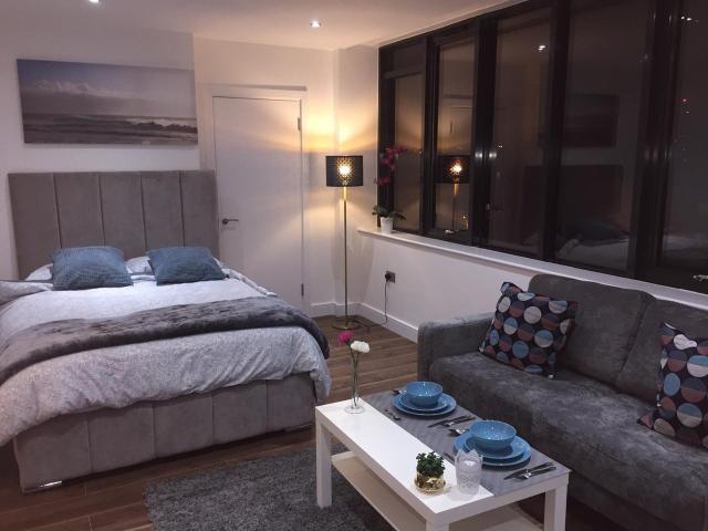 Apartment at Elmgrove Road, Greater London