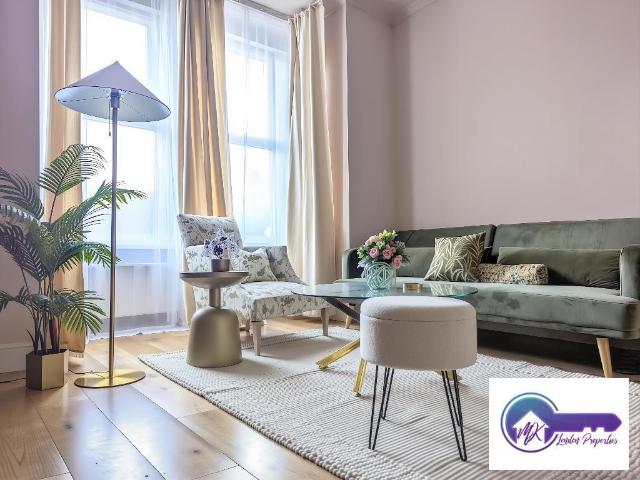 Apartment at Elmdale Road, Greater London