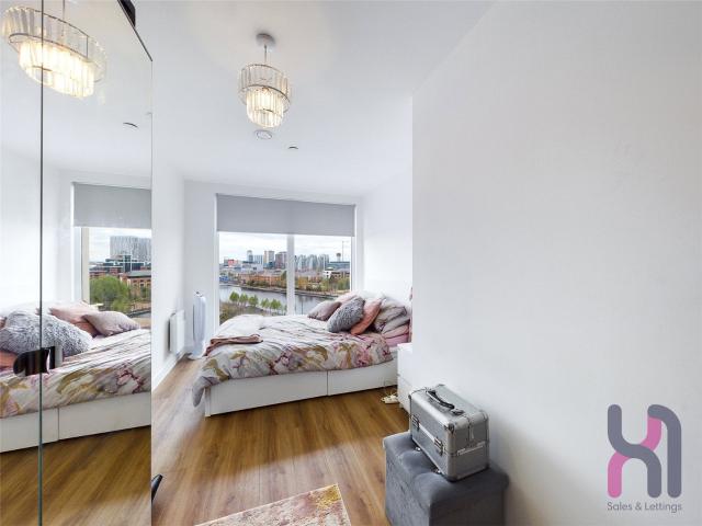 Apartment at Elmira Way, Salford