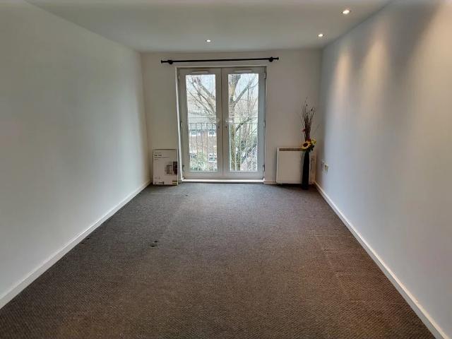 Apartment at Elmira Way, Salford