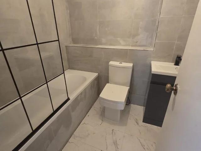 Apartment at Elmore Close, Greater London
