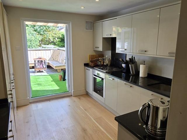 Apartment at Elms Crescent, Greater London