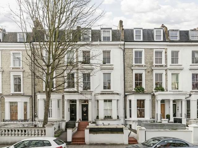 Apartment at Elsham Road, Greater London