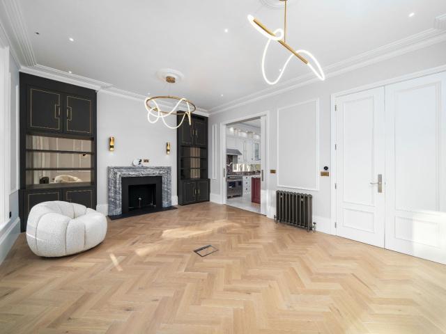 Apartment at Elsham Road, Greater London