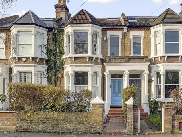 Apartment at Elsinore Road, Greater London
