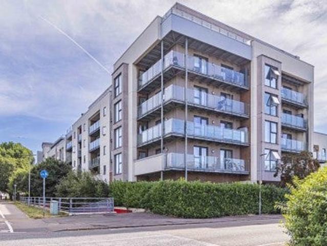 Apartment at Elstree Way, Hertsmere