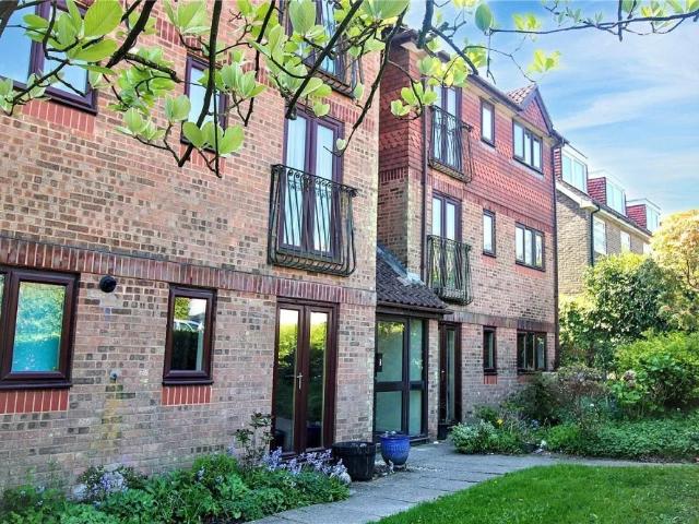 Apartment at Eridge Road, Wealden