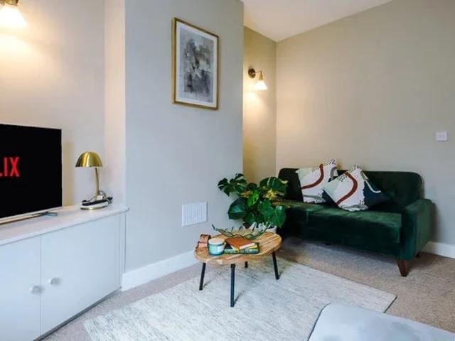 Apartment at Ermine Road, Chester