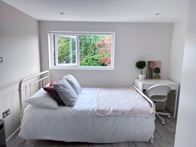 Apartment at Ernest Street, Greater London