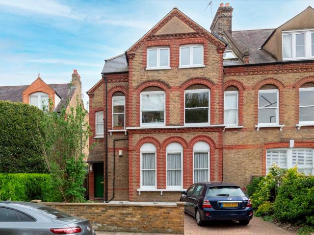 Apartment at Erpingham Road, Greater London