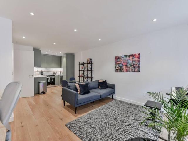 Apartment at Essex Road, Greater London