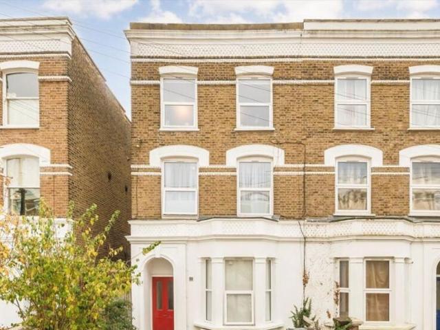 Apartment at Essex Road, Greater London