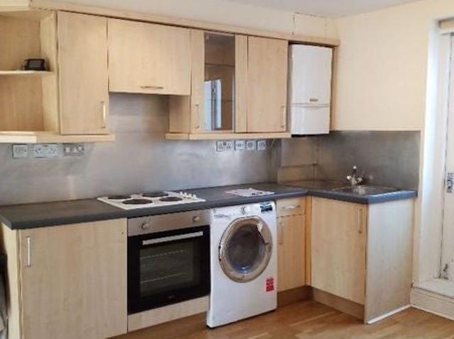 Apartment at Essex Road, Greater London