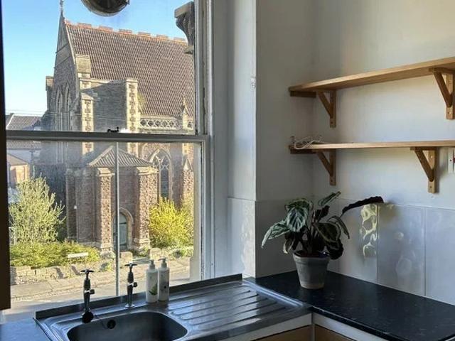 Apartment at Etloe Road, Bristol