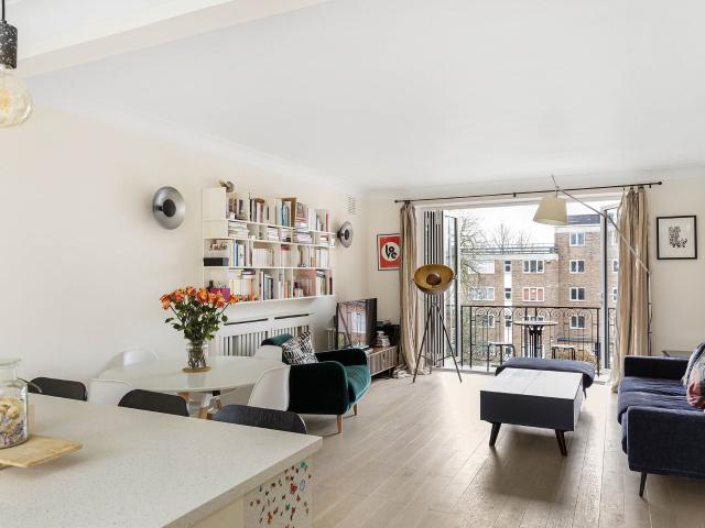 Apartment at Eton Avenue, Greater London