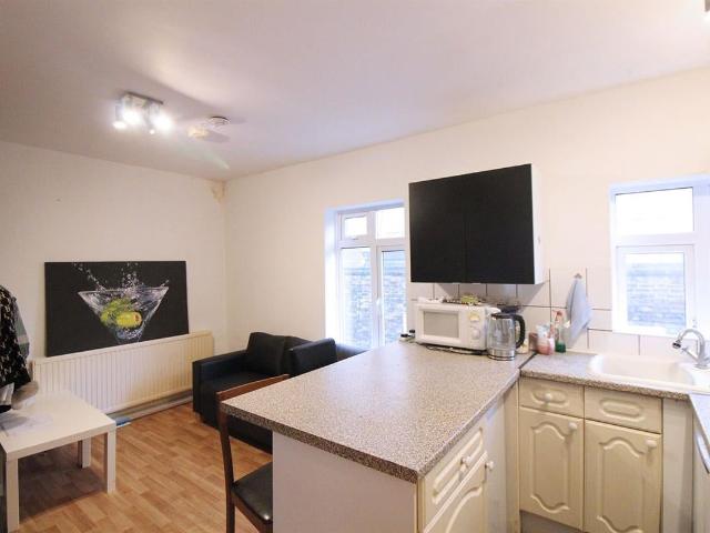 Apartment at Euston Grove, Greater London