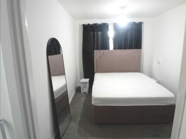 Apartment at Evelina Road, Greater London